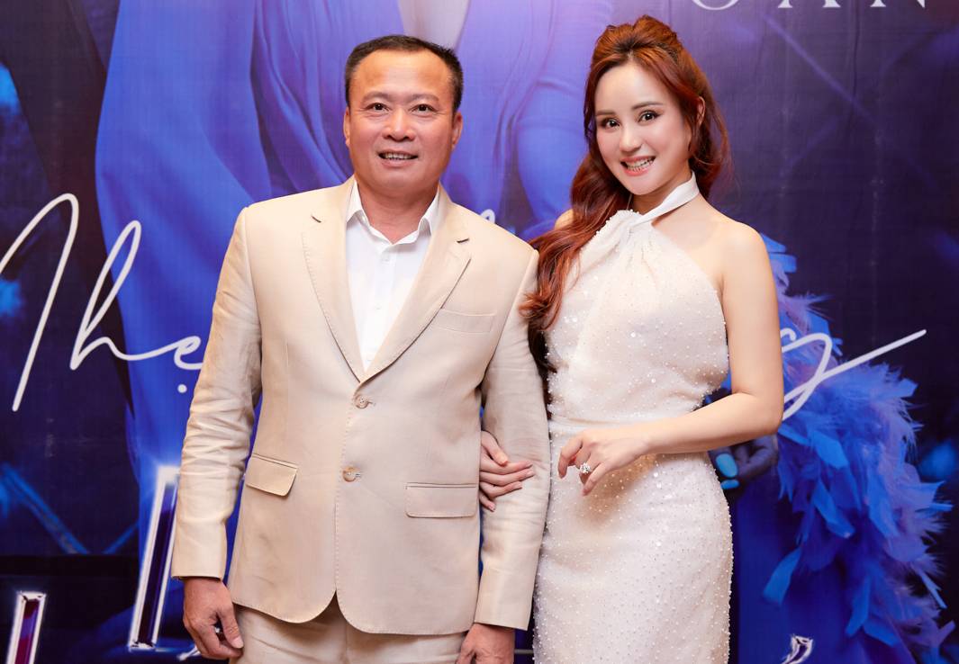 Ca sĩ Vy Oanh: “Tôi đủ trải nghiệm để hát sâu lắng”