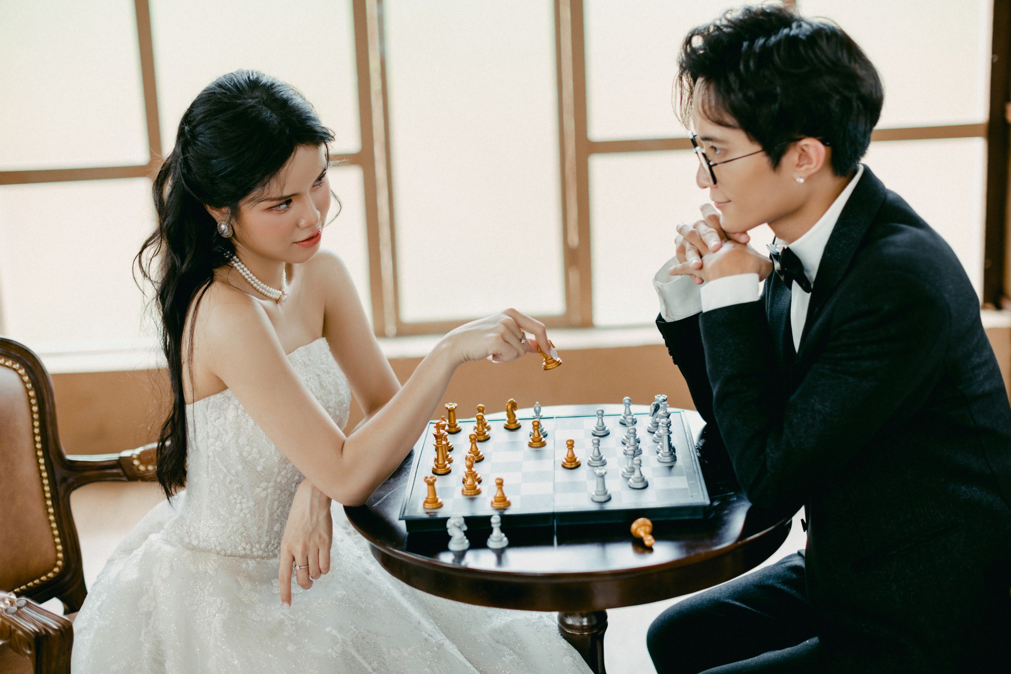 Bộ ảnh cưới của Tizi - Đích Lép: 10 năm bên nhau cái kết quá ngọt ngào