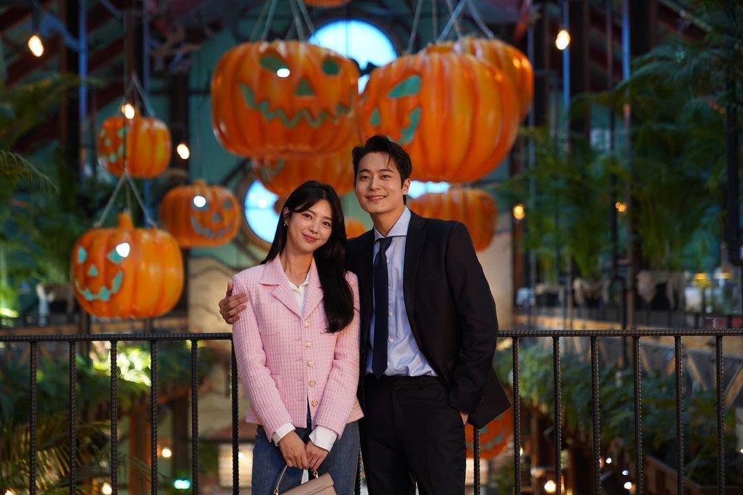 Uhm Hyun Kyung và Cha Seo Won sắp kết hôn và lên chức bố mẹ