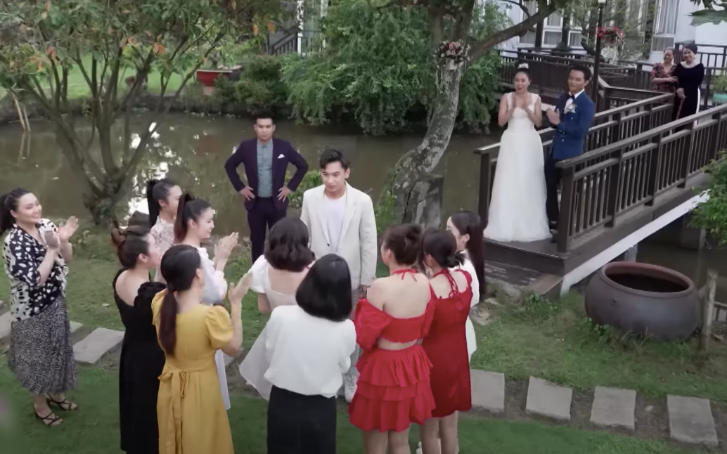 Tường Vi: Cảnh đám cưới ở kết phim "Hoa hồng cho sớm mai" diễn ra chóng vánh