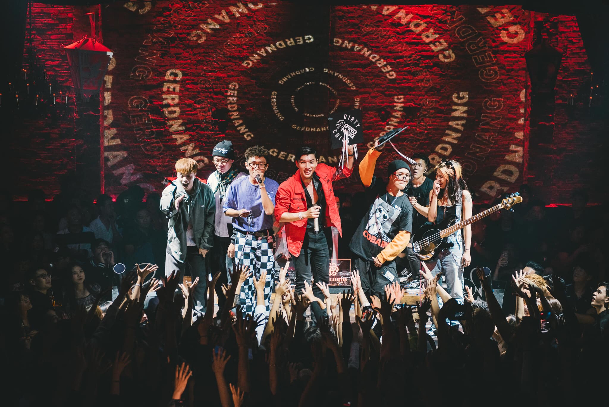 HIEUTHUHAI đã kéo tổ đội GERDNANG đi lên như thế nào?