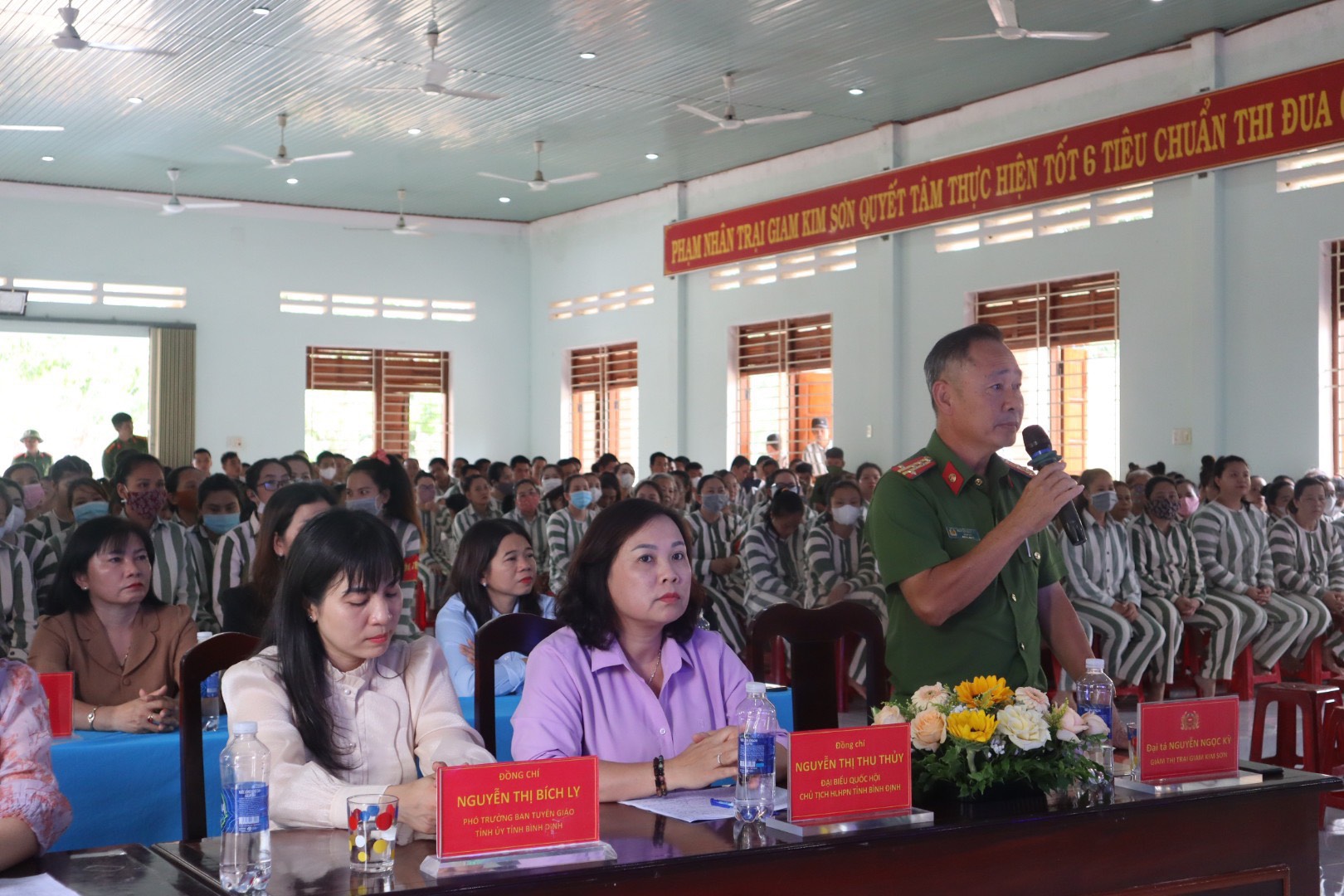 200 nữ phạm nhân trại giam Kim Sơn giao lưu “Tìm lại ước mơ”