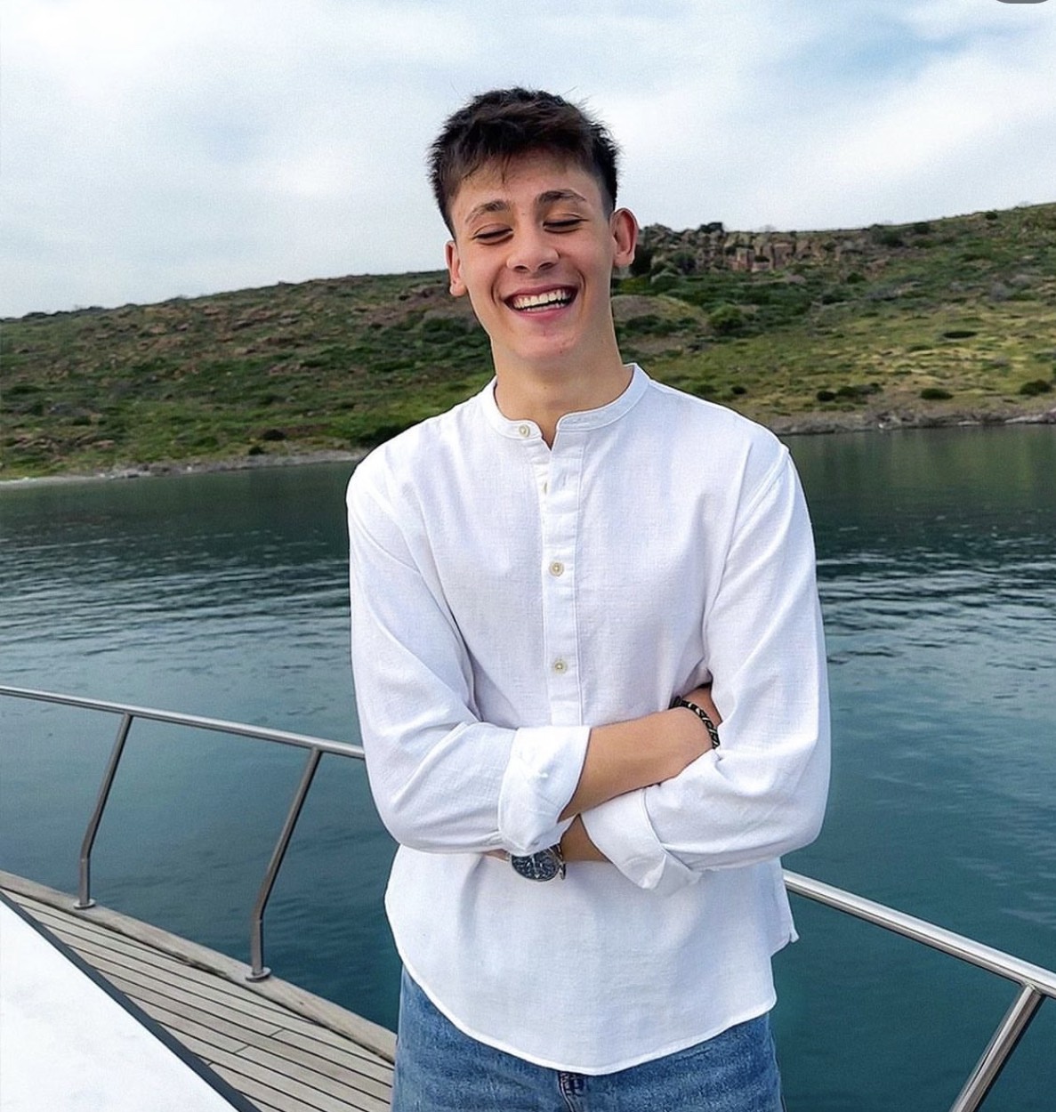 "Messi Thổ Nhĩ Kỳ" Ardar Guler khiến các fan EURO hâm mộ nồng nhiệt