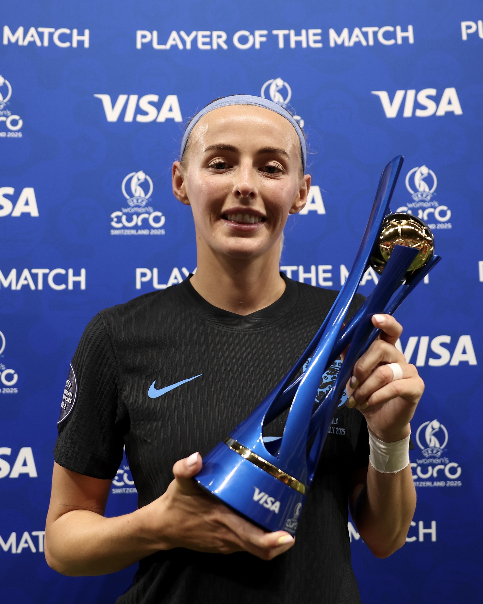 "Người hùng" Chloe Kelly lại tỏa sáng, đưa ĐT Anh vào chung kết EURO nữ 2025