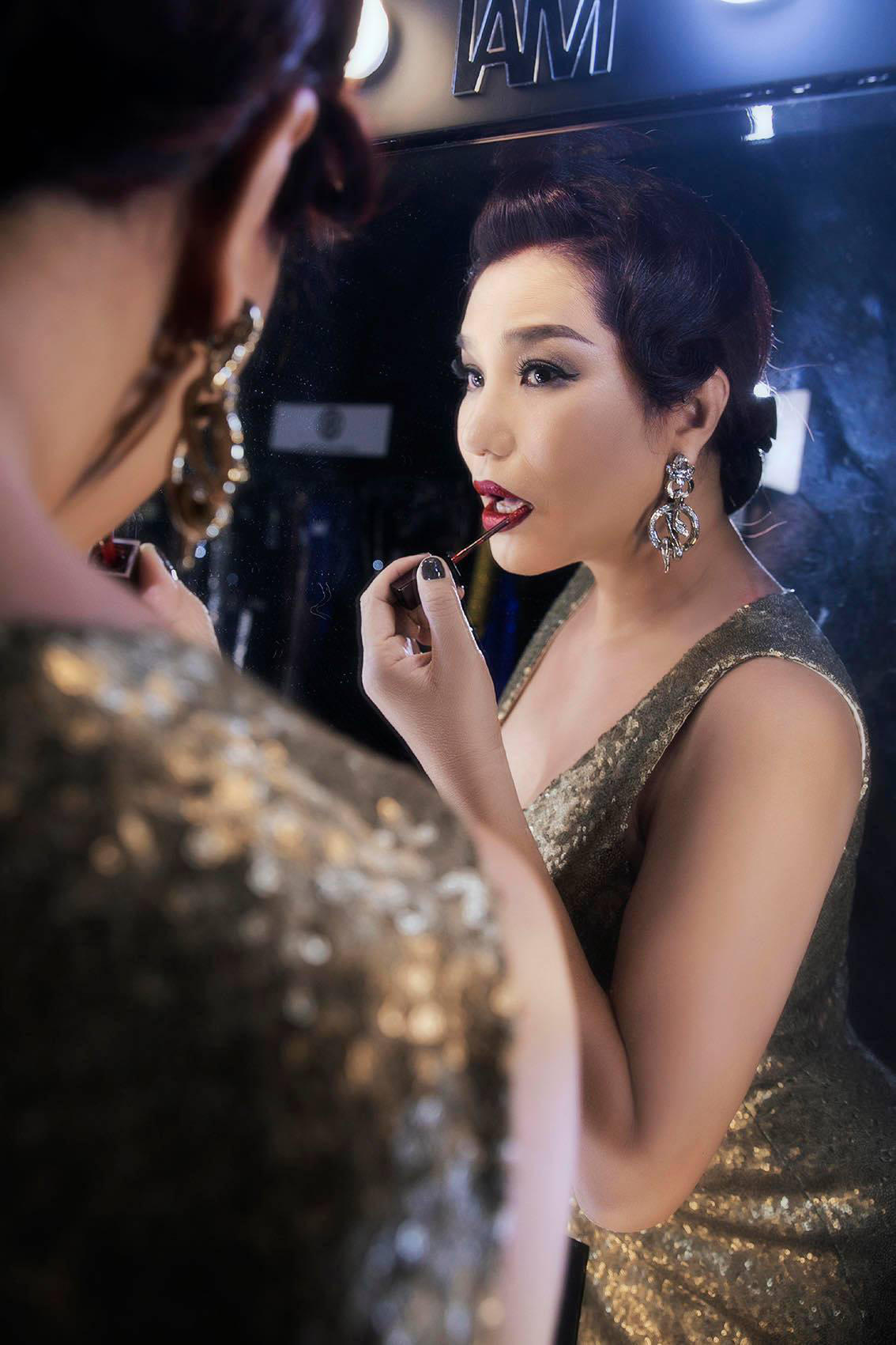 Cindy Thái Tài, Hà Anh, Hồng Nguyễn tái hiện hình ảnh siêu sao thập niên cũ