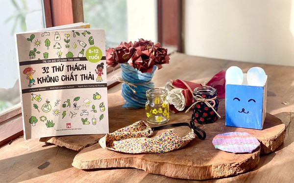 Workshop làm đồ tái chế theo hướng dẫn của sách » Báo Phụ Nữ Việt Nam