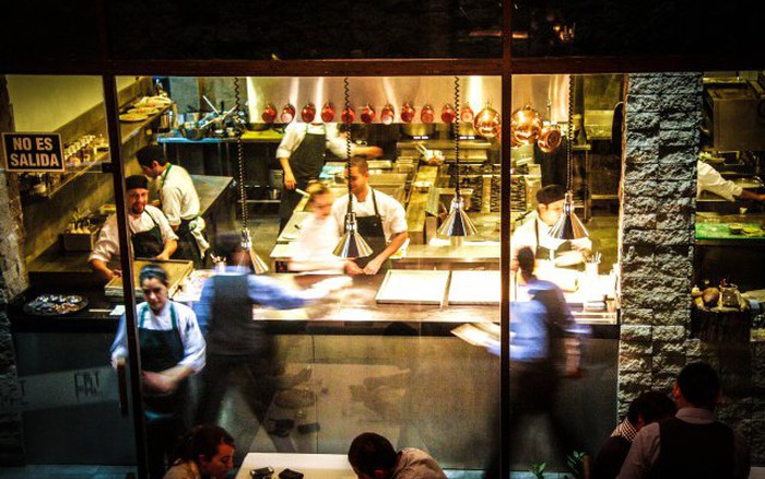 Nhà hàng được đánh giá là "xịn” nhất thế giới nhưng không có sao ...