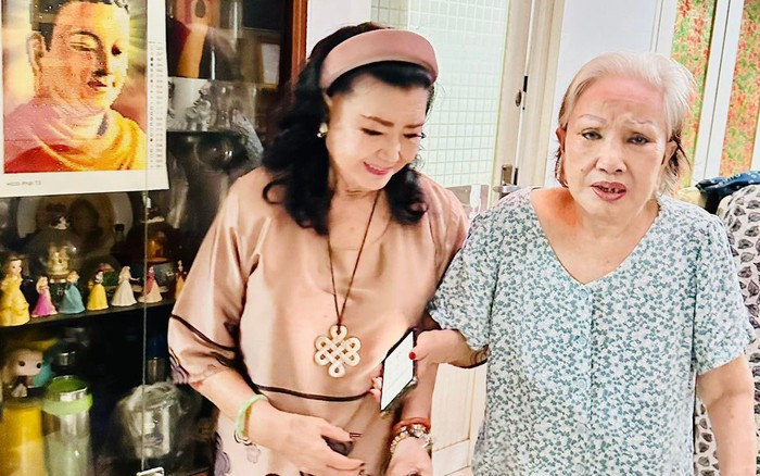 Nghệ sĩ Hồng Nga tuổi 78: Đã lẫn và yếu đi nhiều nhưng hễ cất giọng là ai cũng nổi da gà » Báo ...