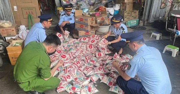 Nghệ An: Ngăn chặn hơn nửa tấn mì chính giả trước khi đưa ra thị trường